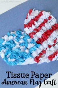 10 Easy American Flag Crafts {for Preschoolers} - totschoolresources.com