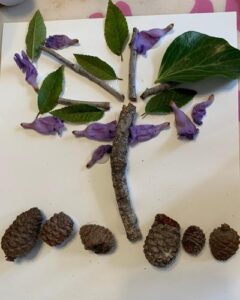 Easy Tree Craft for kids {using natural materials} - totschoolresources.com