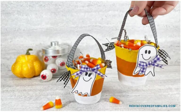 15+ Candy Corn craft ideas {for kids} - totschoolresources.com