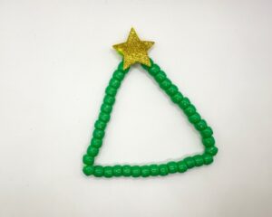 Simple Beaded Christmas Tree Craft - totschoolresources.com